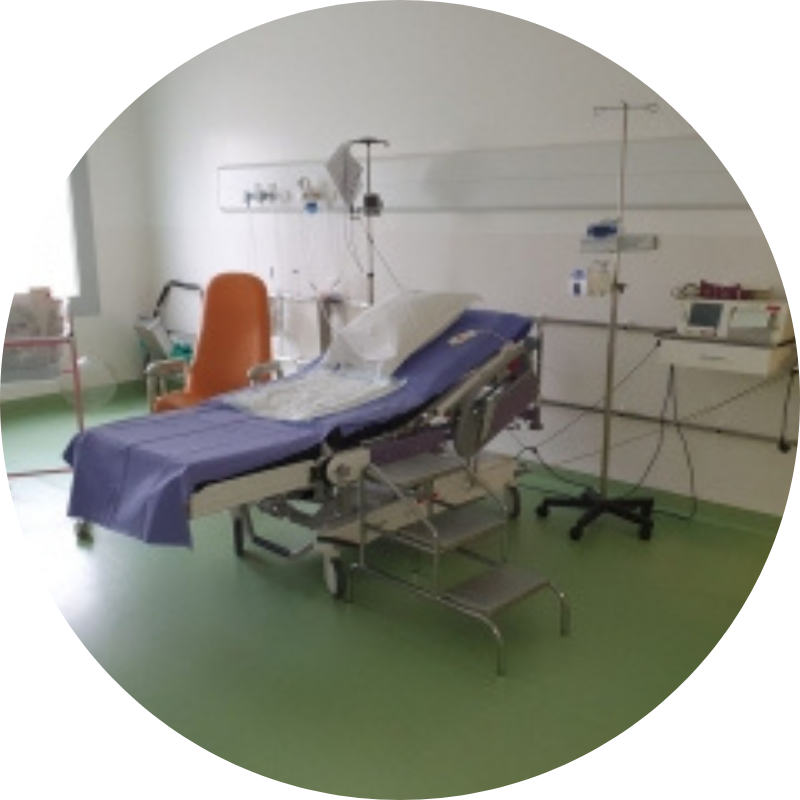 La maternité et ses équipes | Courlancy Santé, la médecine du futur aux ...